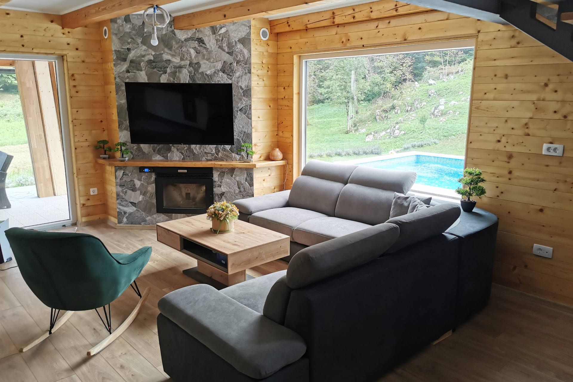 Vila Erina s bazenom i saunom - Bistrac, Ogulin